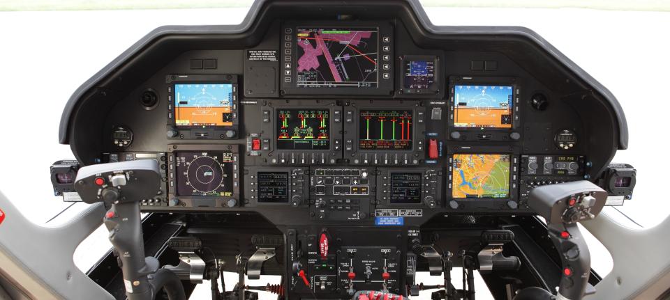 AW109 GrandNew - Commercial and Civil Helicopters | Leonardo - Helicopters