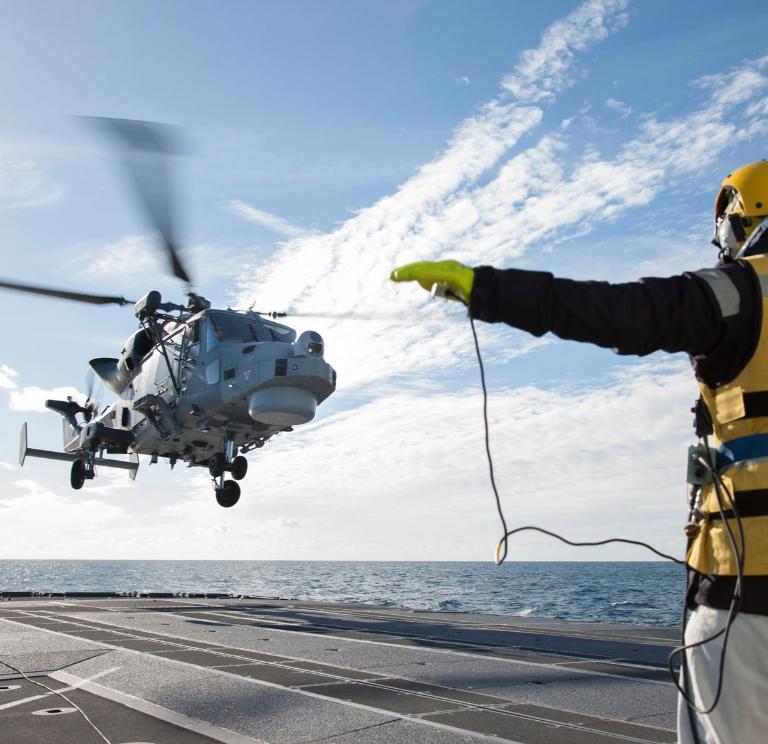 Helicopters: a wide, versatile product range | Leonardo - Helicopters