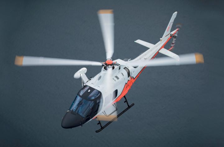 AW109 Trekker - Commercial and Civil Helicopters | Leonardo - Helicopters